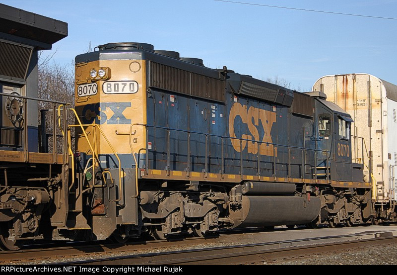 CSX 8070